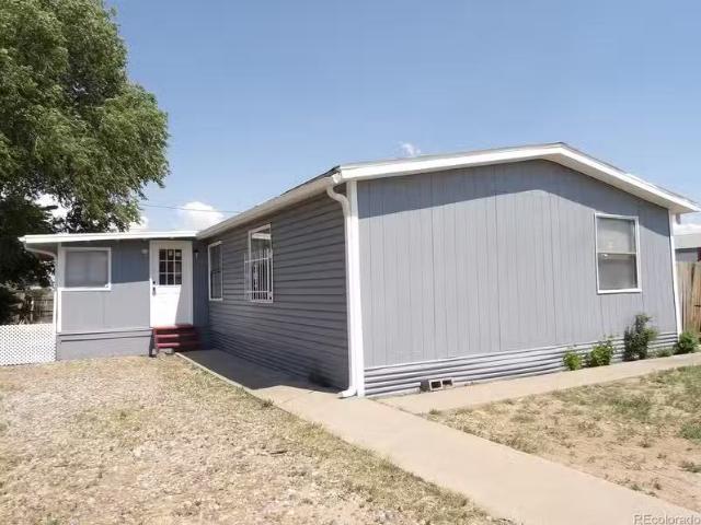 2010 Carlee Dr, Pueblo, CO 81005 MLS 3863396