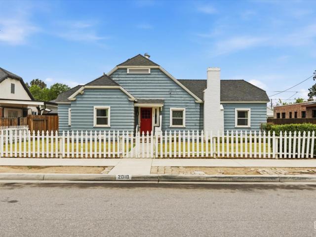 2010 Cherry Street