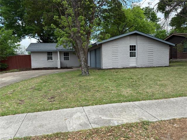 2010 Durham St, Irving, TX 75062 | MLS #21227 | Compass