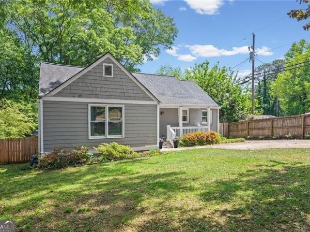 2010 Delphine Drive