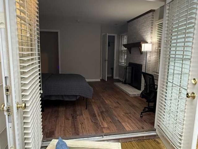 2010 Dembrigh Lane 1 Bedroom Apartment for Rent at 2010 Dembrigh Ln, Charlotte, NC 28262 Harris Houston