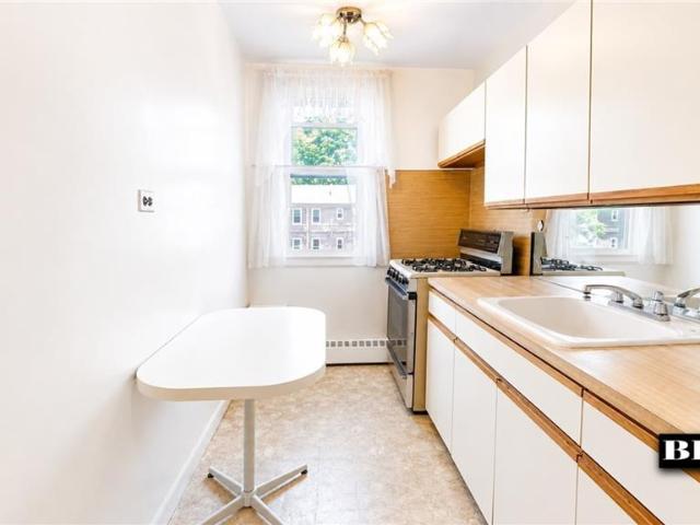 2010 East 57th Street # 89B