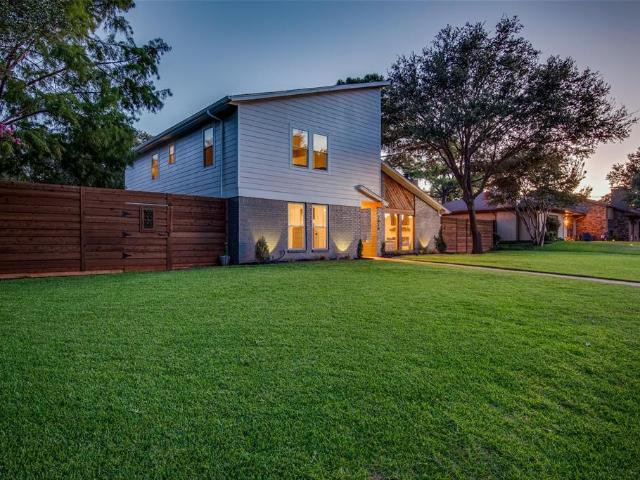 2010 Heatherbrook Drive
