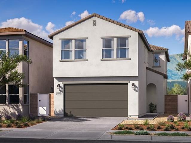 2010 Pyrenes Pl, Santa Paula, CA 93060