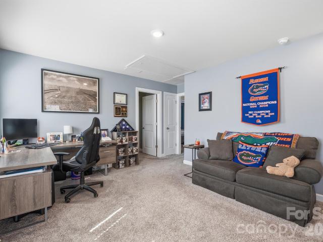 2010 Red Ash Dr, Charlotte, NC 28215 | MLS #4363