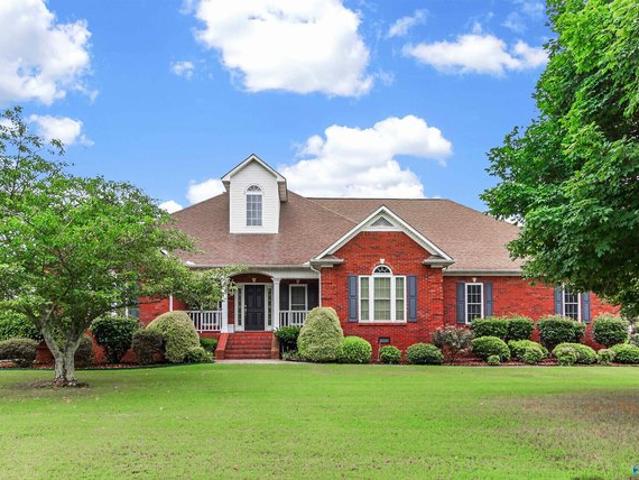 2010 Red Oak Ln NE, Arab, AL 35016