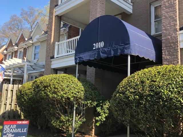 2010 Rosewood Ave