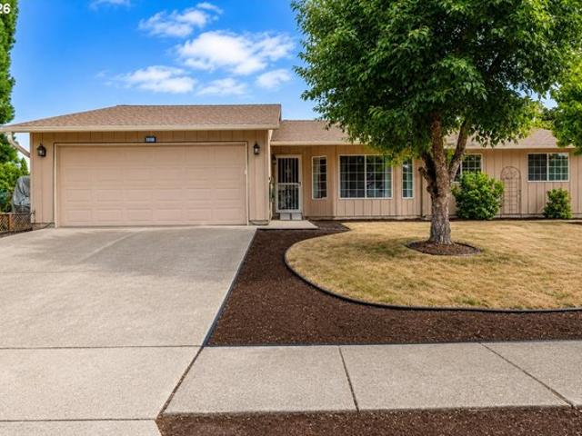 2010 S Dogwood St, Cornelius, OR 97113