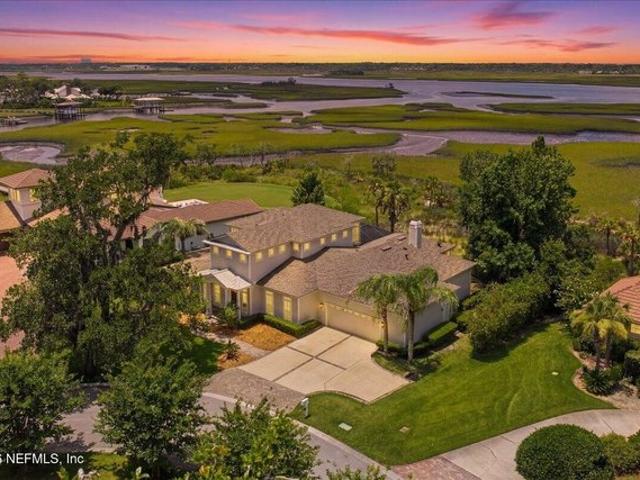2010 Tara Ct, Neptune Beach, FL 32266