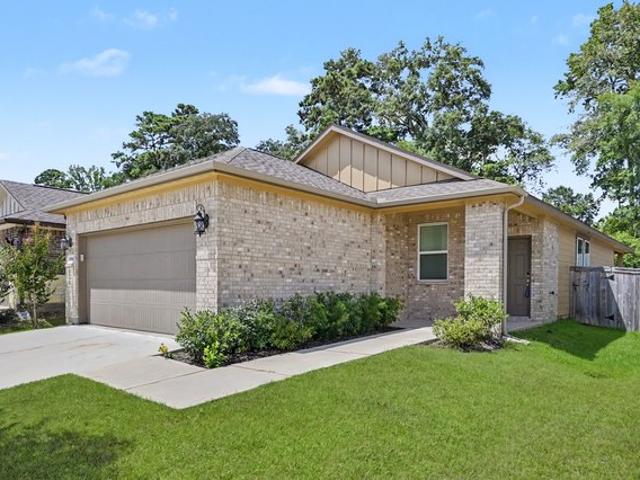 2010 W Darlington Oak Ct, Conroe, TX 77304