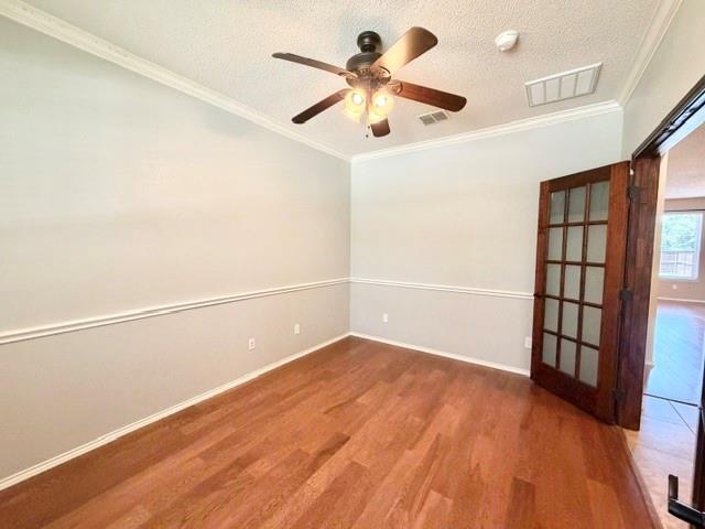 2010 Westbury Lane