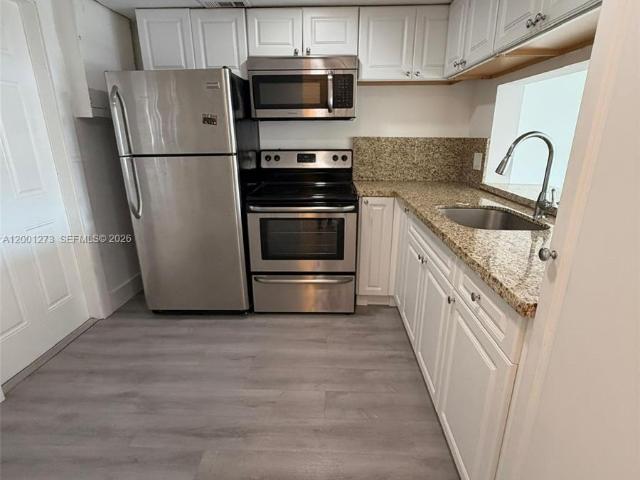 20111 NE 27th Ct, Unit K102, Aventura, FL 33180 | MLS #A12001