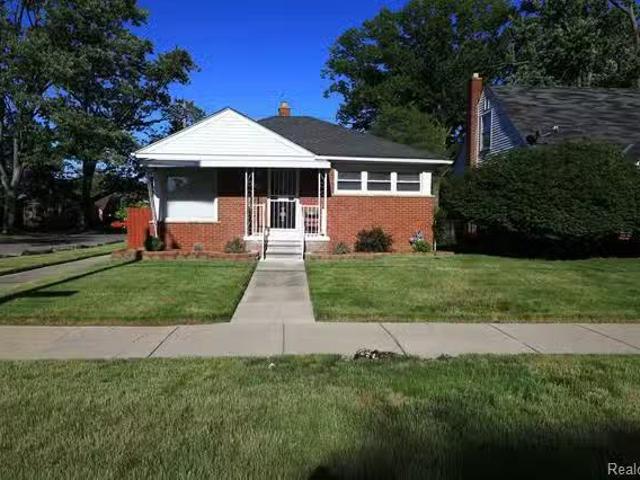20118 LAHSER RD, DETROIT, MI 48219 Single Family Residence For.
