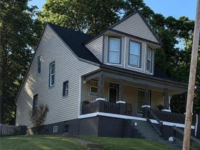 2011 Montgall Ave, Kansas City, MO 64127
