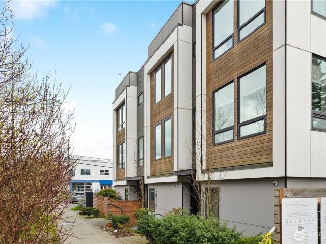 2011 NW 64th St, Unit B, Seattle, WA 98107 | MLS #2500 | Compass