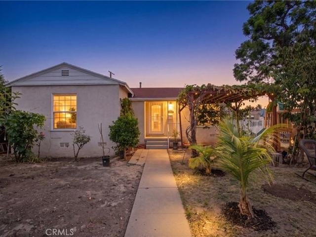 2011 N Grape Ave, Compton, CA 90222