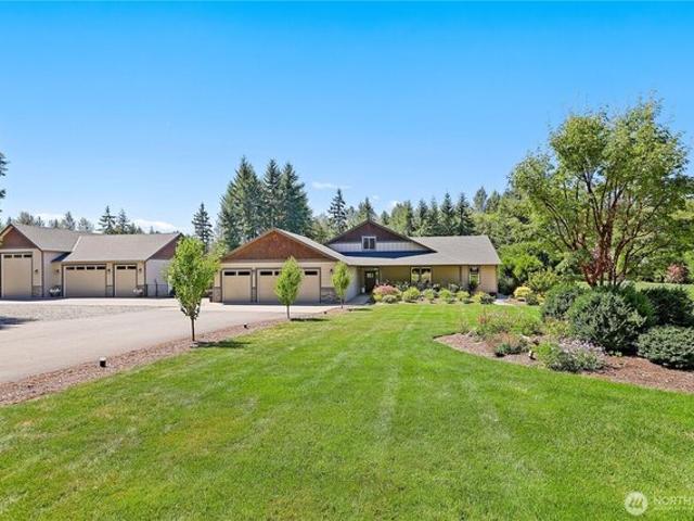 2011 nd Ave NW, Stanwood, WA 98292