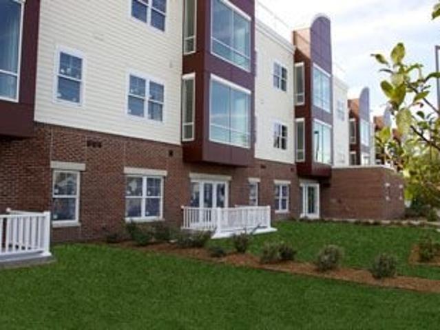 2011 North 25th St 2 beds, 1 full bath
