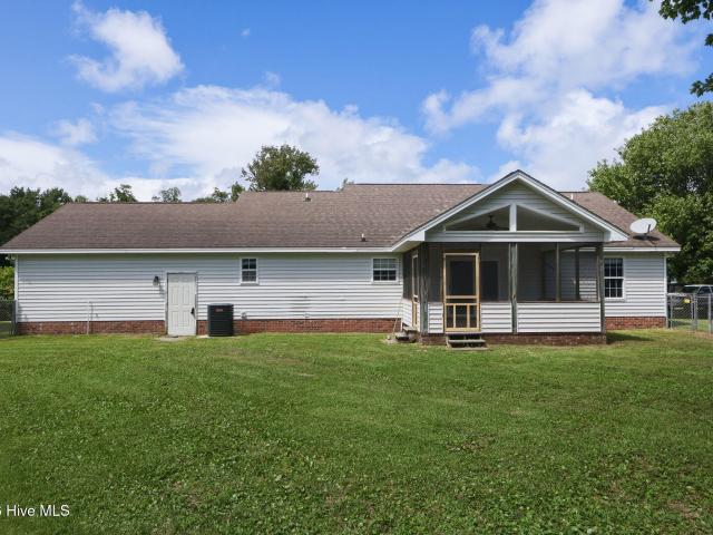 2011 Cambridge Downs Drive