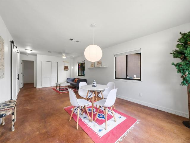 2011 Castle Gate Cir