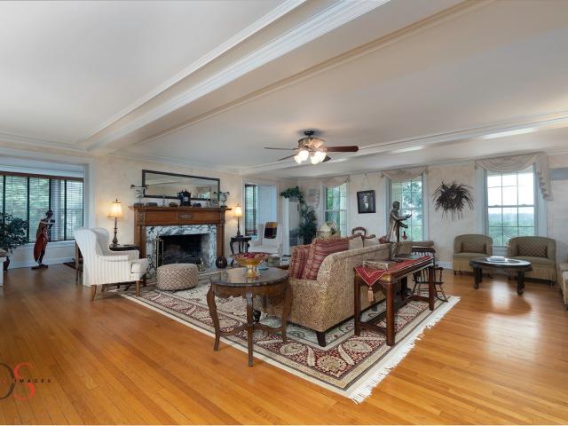 2011 Caton Rd, Ottawa, IL 61350 | MLS #12399
