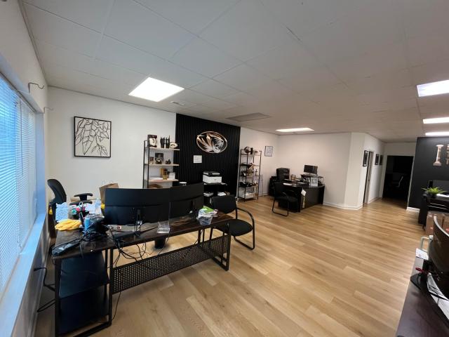 2011 chapel plaza ct 1