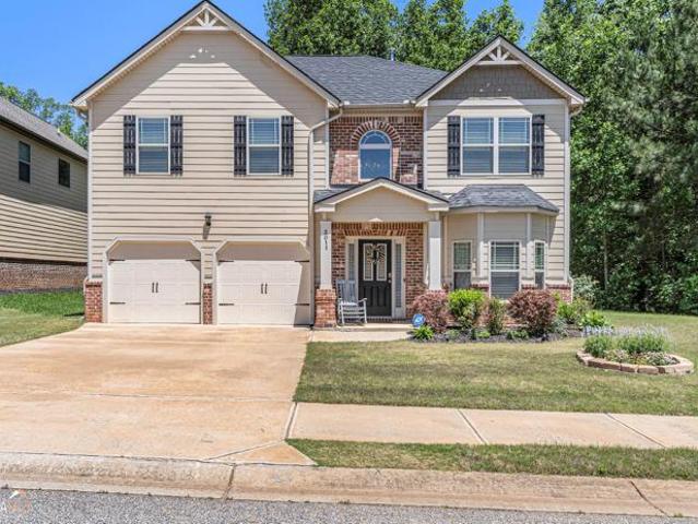 2011 Dickons Garden Ln, McDonough, GA 30253