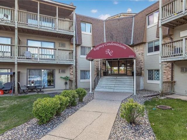 2011 E 122nd St Apt D1, Burnsville, MN 55337