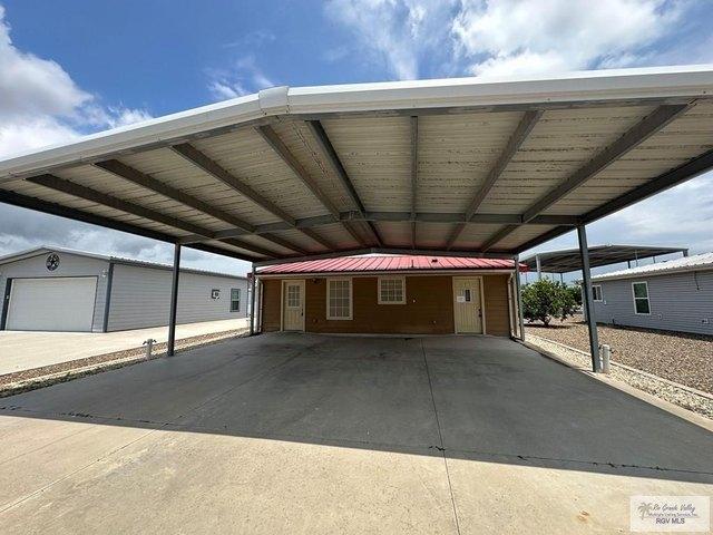 2011 E Bogey Dr, Mission, TX 78572