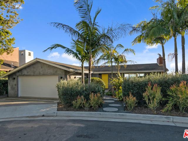 2011 Edgewater Way