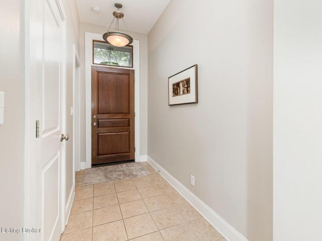 2011 Frankfort Ave 403