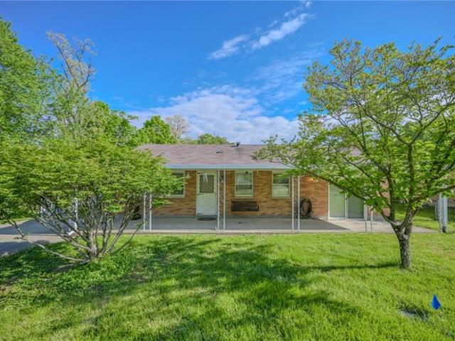 2011 Harding Ave, Harrison Township, OH 45414