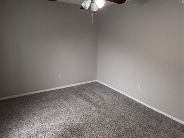 2011 Lavon Creek Ln, Arlington, TX 76006 | MLS #21327