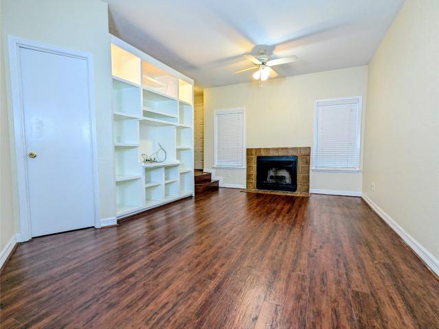 2011 Spenwick Dr, Unit 412, Houston, TX 77055 | MLS #41175