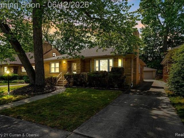 20123 Lauder St, Detroit, MI 48235