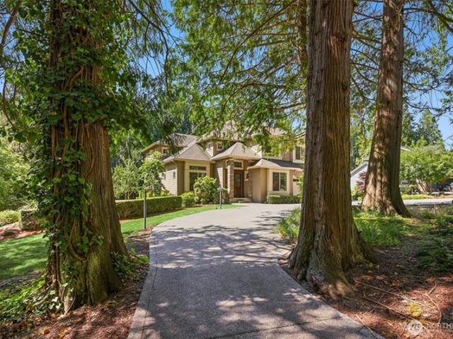 20125 SE 24th St, Sammamish, WA 98075
