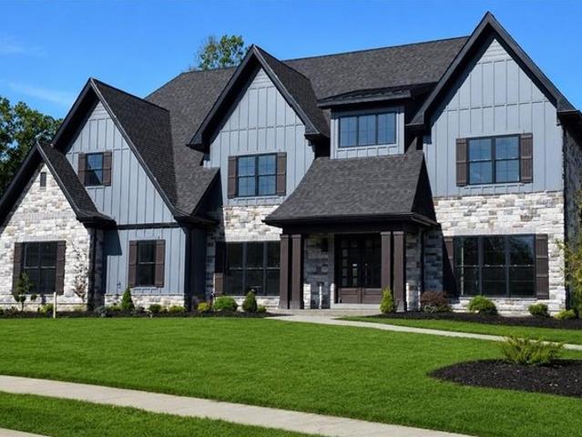2012 Mallard Ln, Baden, PA 15005