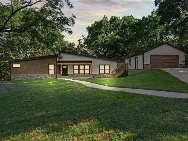 2012 NW 49th Terrace, Northmoor, MO 64151 648722405