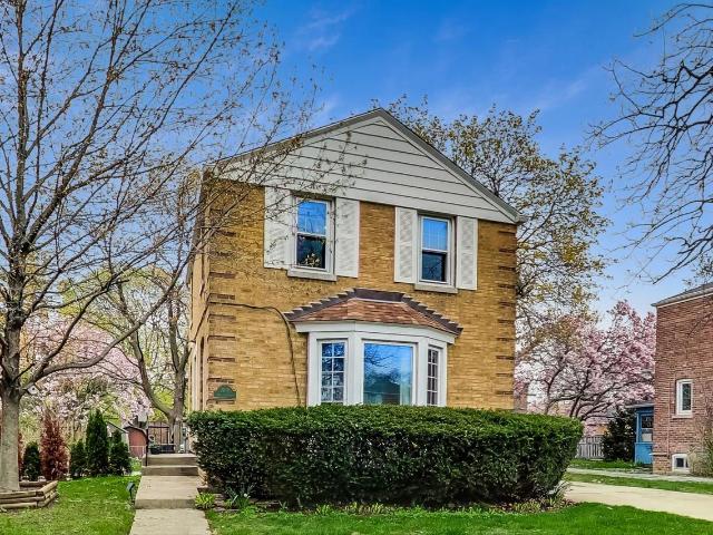 2012 Newton Ave, Park Ridge, IL 60068 | MLS #12621 | Compass
