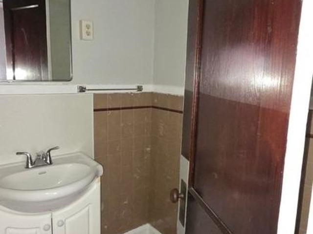 2012 Noble Street Studio Apartment for Rent at 2012 Noble St, Anderson, IN 46016