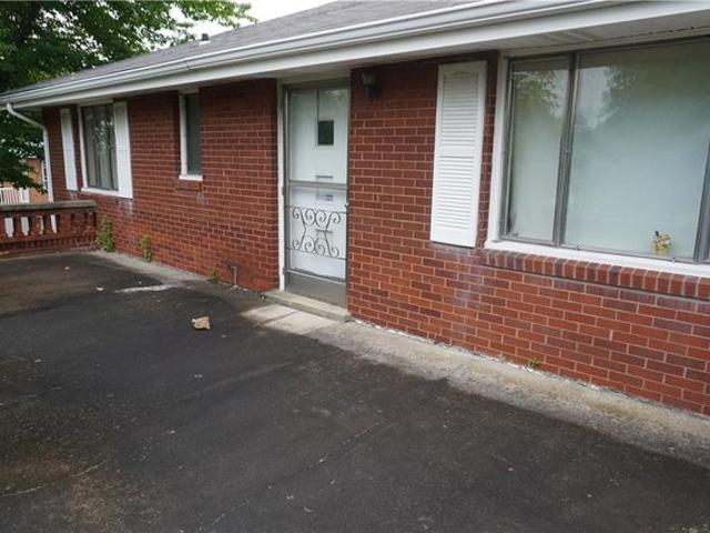 2012 Brodhead Rd, Aliquippa, PA 15001