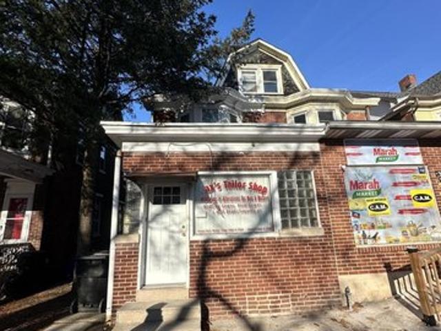 2012 Derry St, Harrisburg, PA 17104
