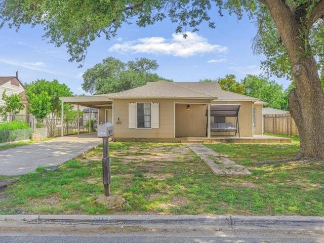 2012 Garfield St, Laredo, TX 78043