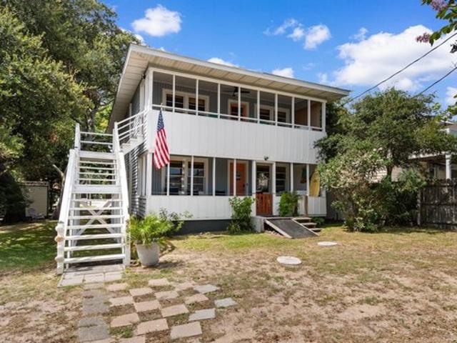 2012 Perrin Dr, North Myrtle Beach, SC 29582