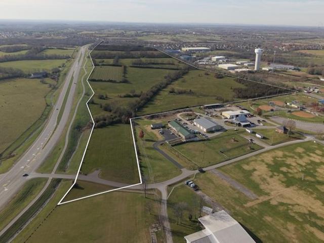 2012 Sulphur Well Pike, Nicholasville, KY 40356
