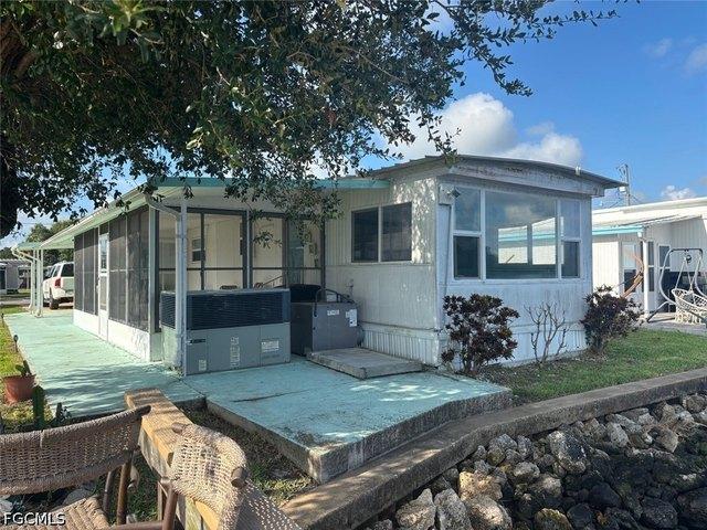 2012 S Olga Dr N, Fort Myers, FL 33905