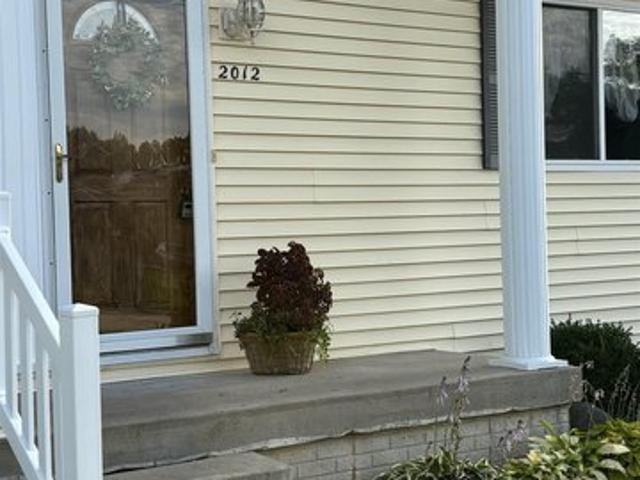 2012 S Second Ave, Morton, IL 61550