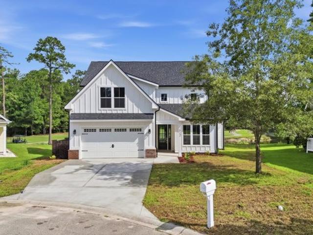 2012 Spring Valley Ct, Loris, SC 29569