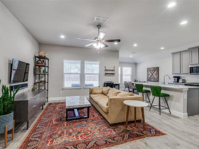 2012 Tawny Dr, Denton, TX 76205 | MLS #21249 | Compass