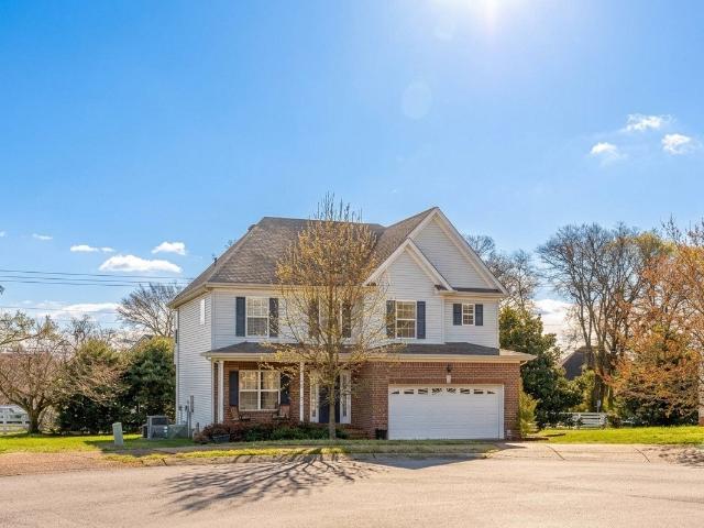2012 Trenton Dr